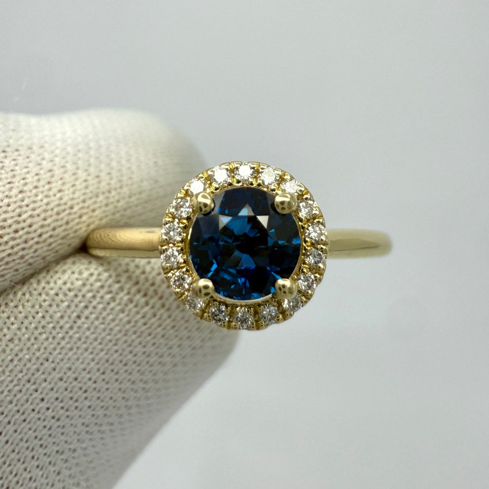 Fine Natural Round Cut Royal Blue Sapphire And Diamond 18k Yellow Gold ...