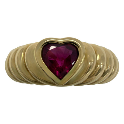 Vintage Tiffany & Co. Vivid Red Ruby Heart Cut 18k Yellow Gold Band Ri ...